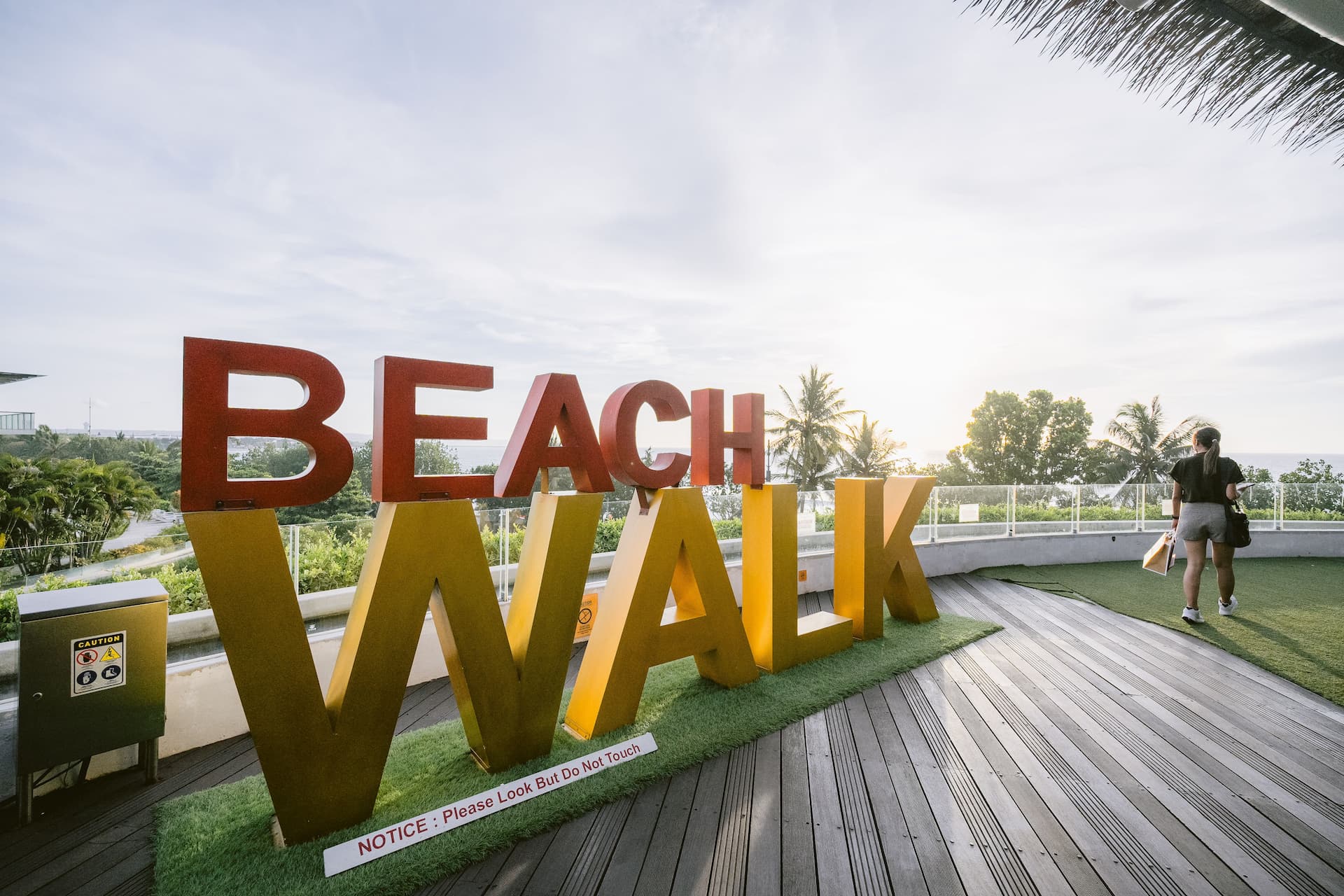 Destinations at beachwalk
